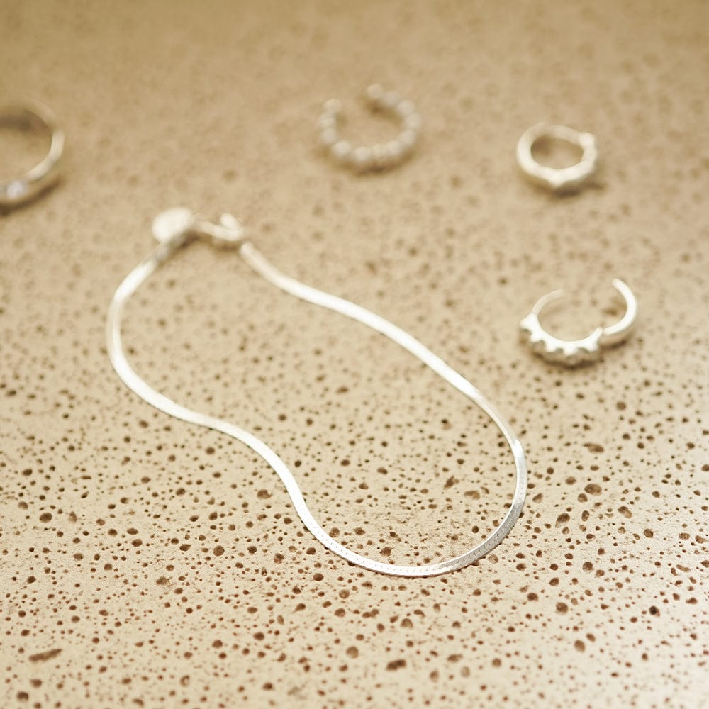 Fine Snake Chain Bracelet Sterling Silver – Daisy London