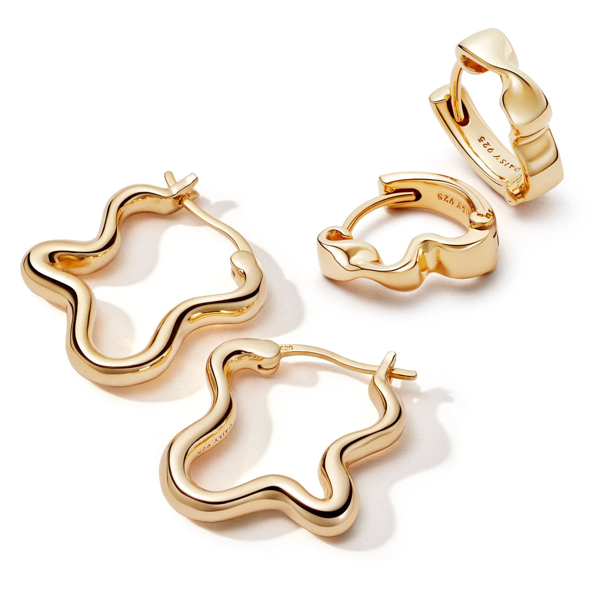 Estée Lalonde Wavy Hoop Earring Stack 18ct Gold Plate – Daisy London